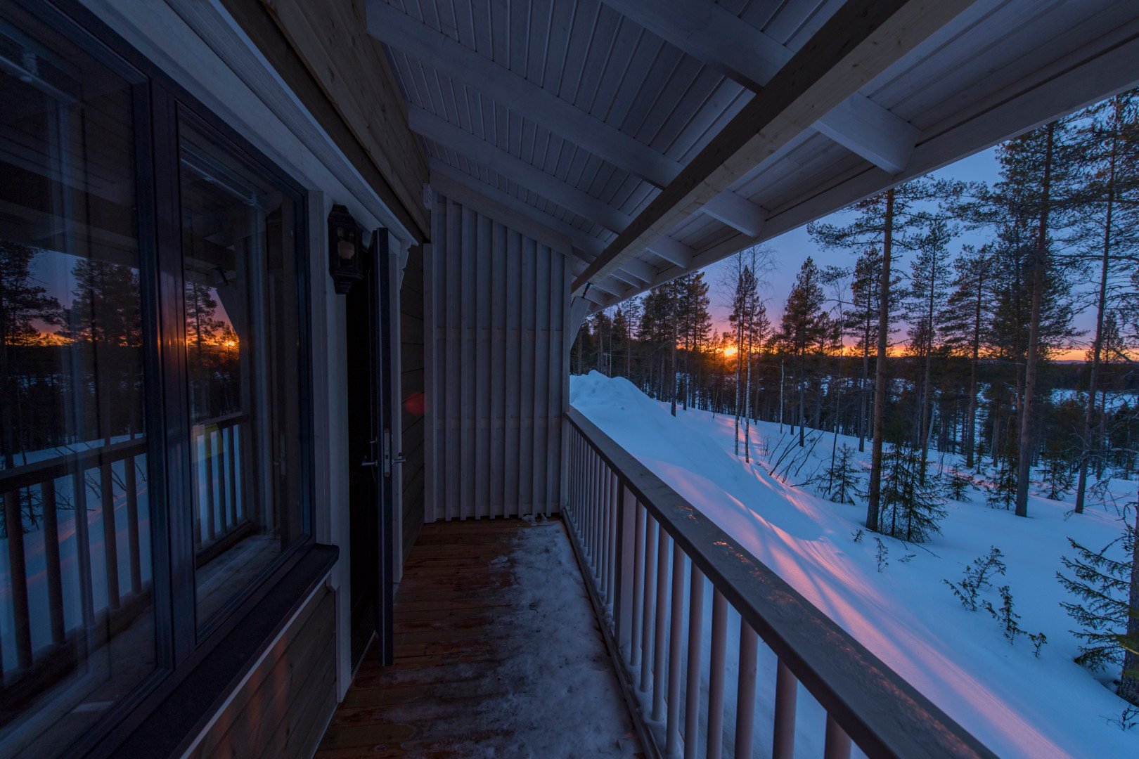 Log cabin apartments| Valkea